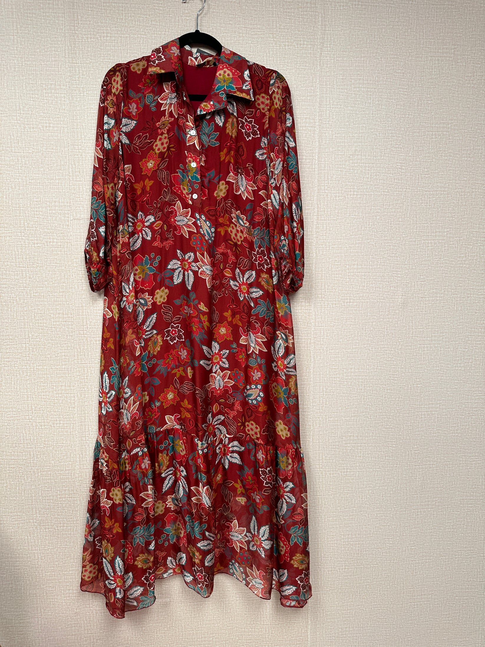 Italian flower print satin dress. NT 83558 – Southern Exposure Style